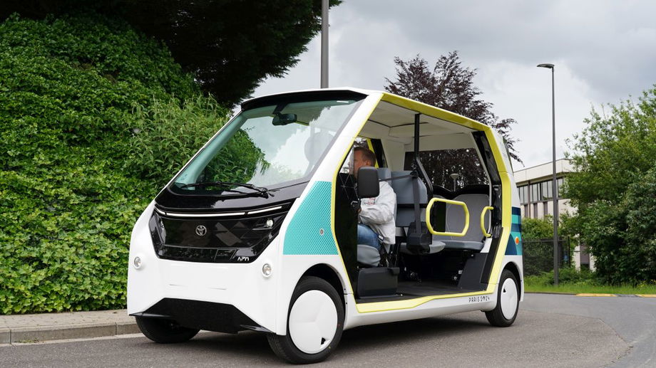 Toyota APM, het multifunctionele voertuig voor de Olympische Spelen in ...